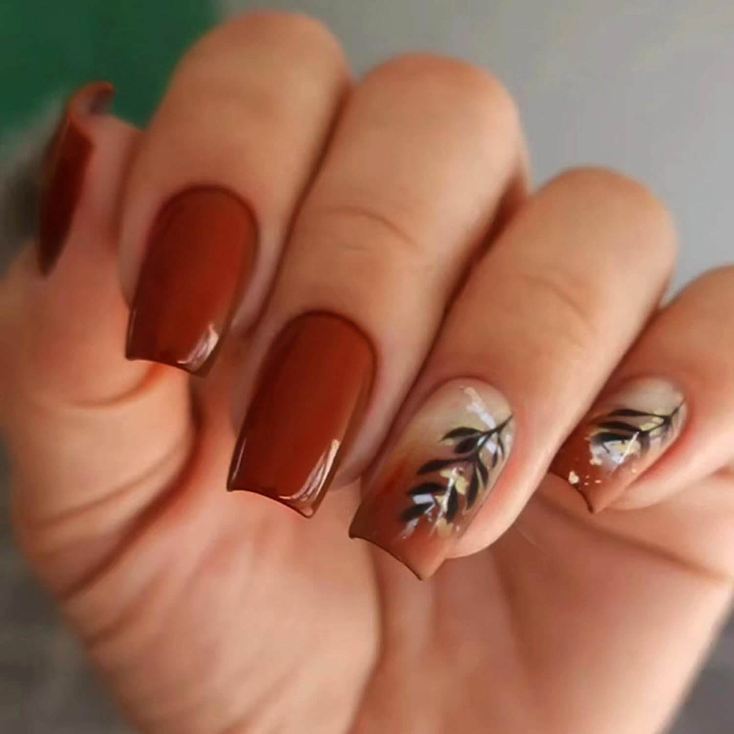 15 Stunning Fall Season Nails to Try in 2024: Press-On Nails